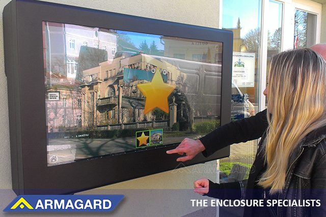 Touchscreen Digital Signage – Which Touchscreen Signage Solution Is ...